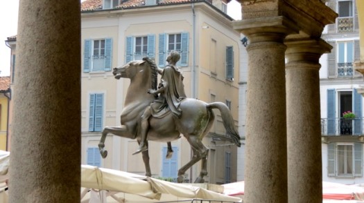 Trends over the ages - Equestrian statues