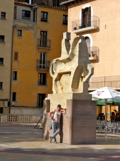 Modern equestrian statues - Equestrian statues