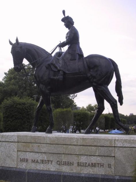 Equestrian statue of Queen Elisabeth II in Regina, Saskatchewan Canada