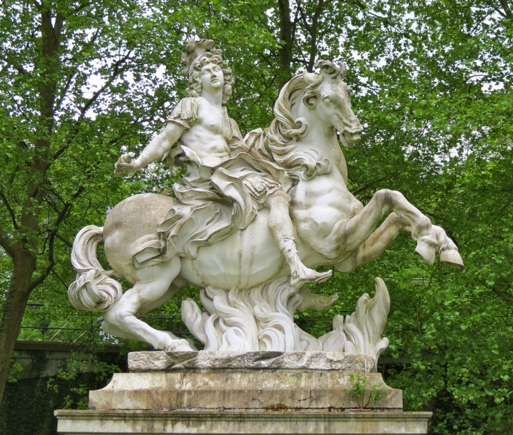 Equestrian statue of Marcus Louis XIV / Curtius in Versailles France