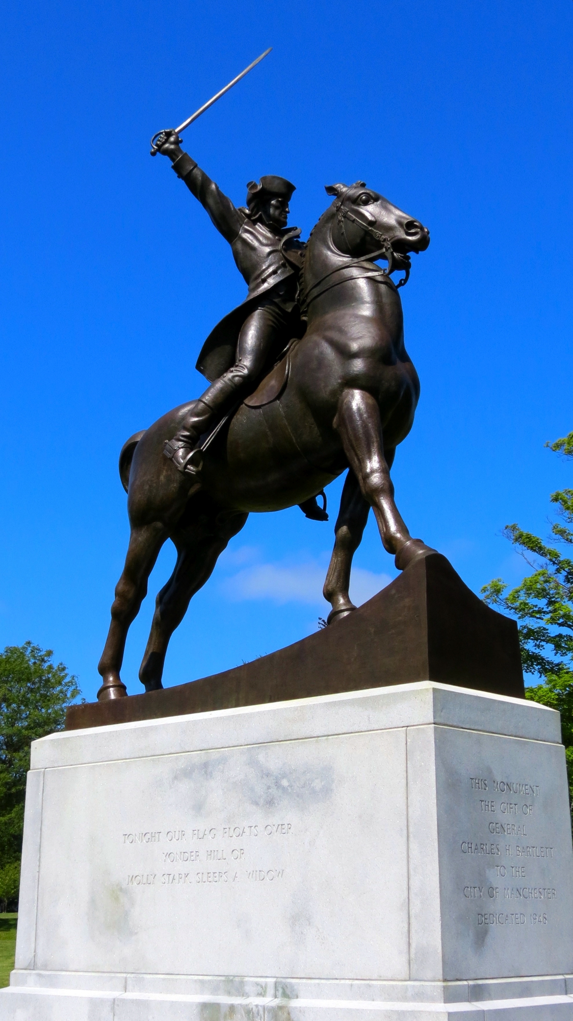 Equestrian statue of John Stark in NH Manchester US