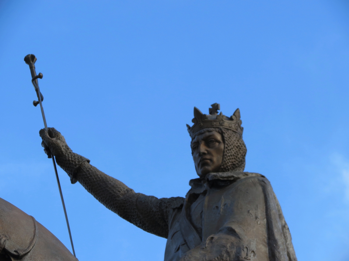 Equestrian statue of Louis IX in MO Saint Louis US