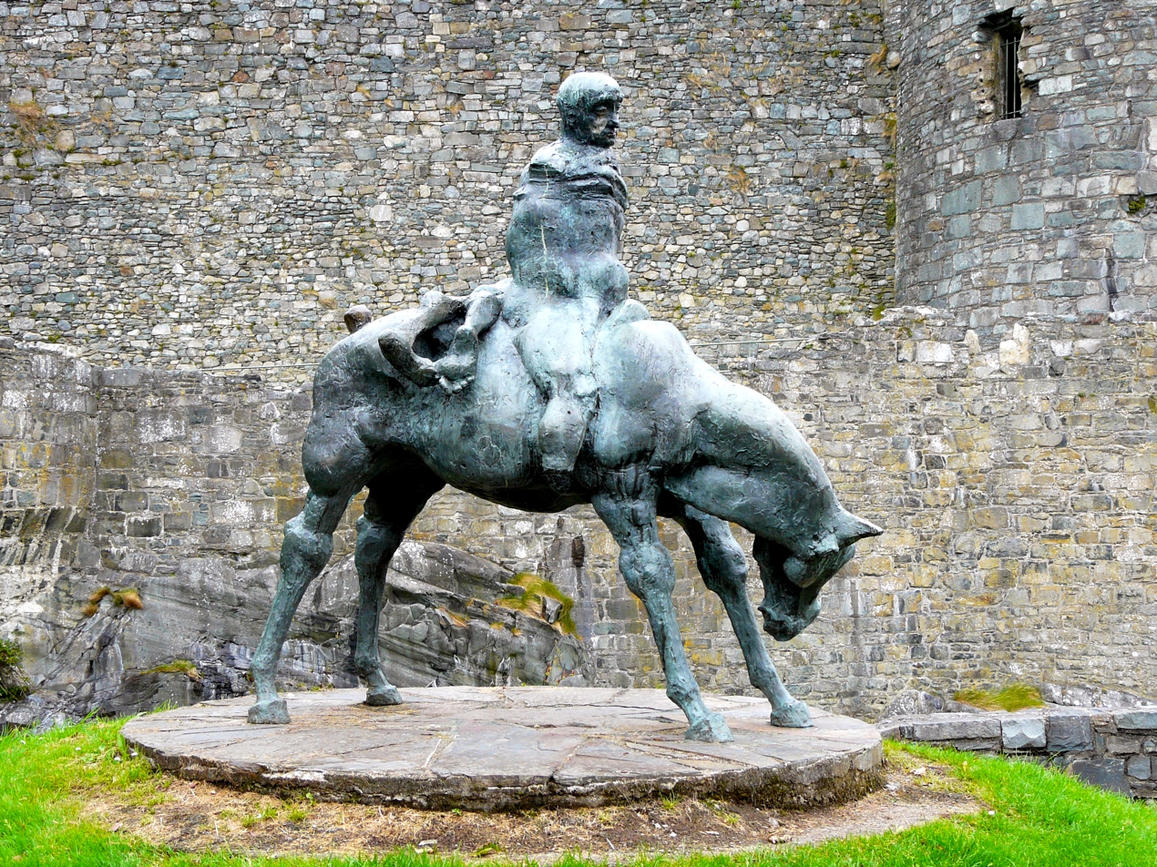 Equestrian statue of Bendigeidfran in Harlech UK