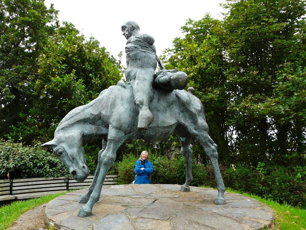 Equestrian statue of Bendigeidfran in Harlech UK
