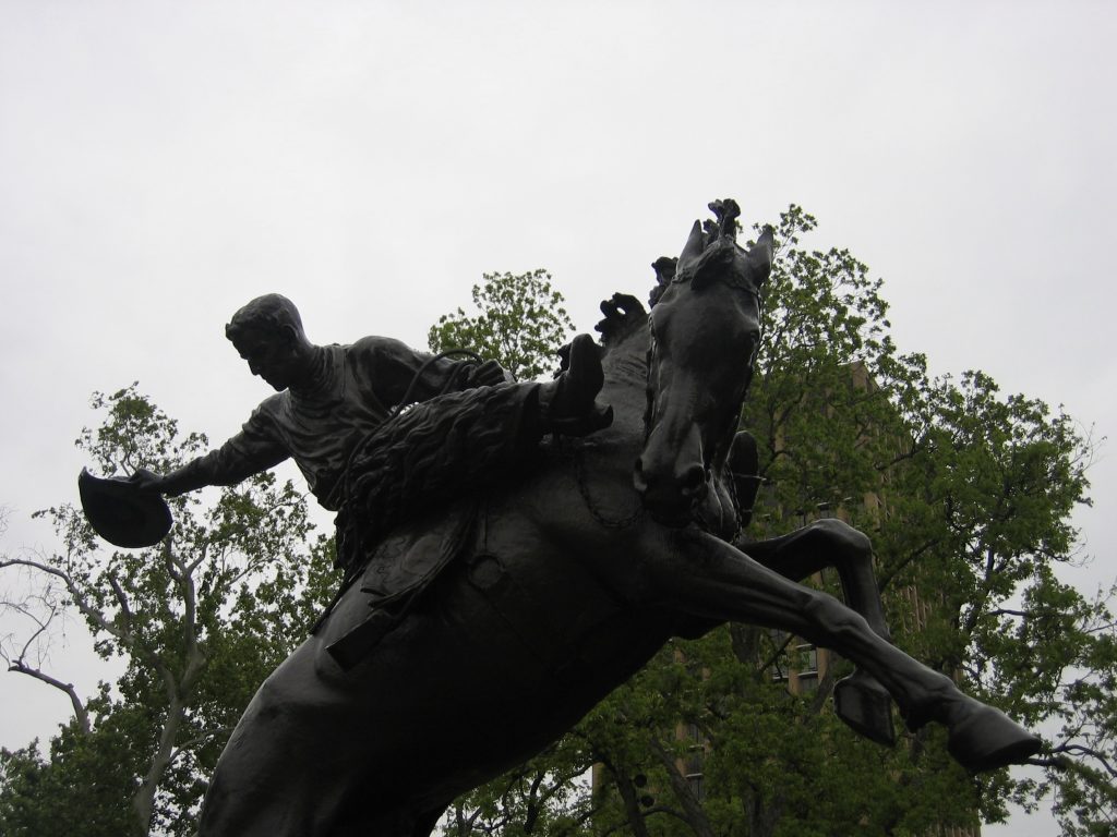 Equestrian statue of Cowboy memorial in TX Austin US