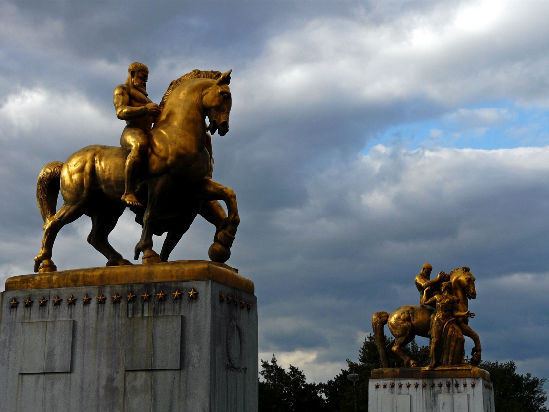 Equestrian statue of Sacrifice and Valor Arts of War in Washington D.C. US