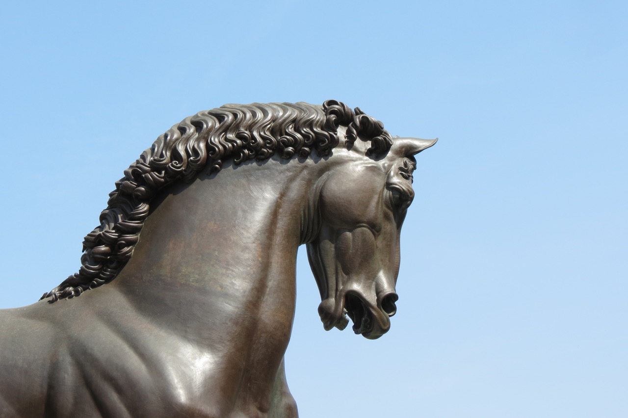 Cavallo - Equestrian statues