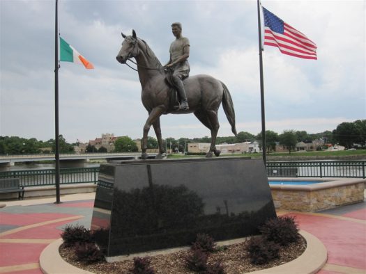 Reagan, Ronald - Equestrian statues
