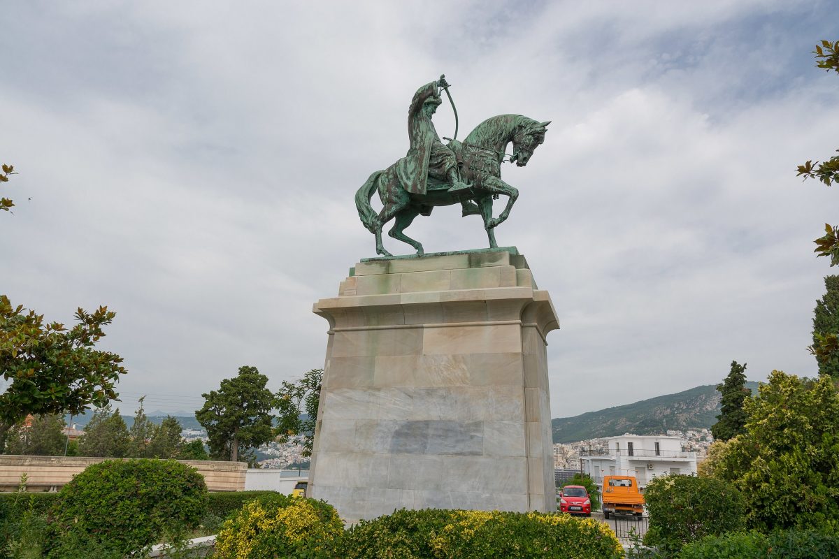 Muhammad Ali of Egypt and the Sudan - Equestrian statues